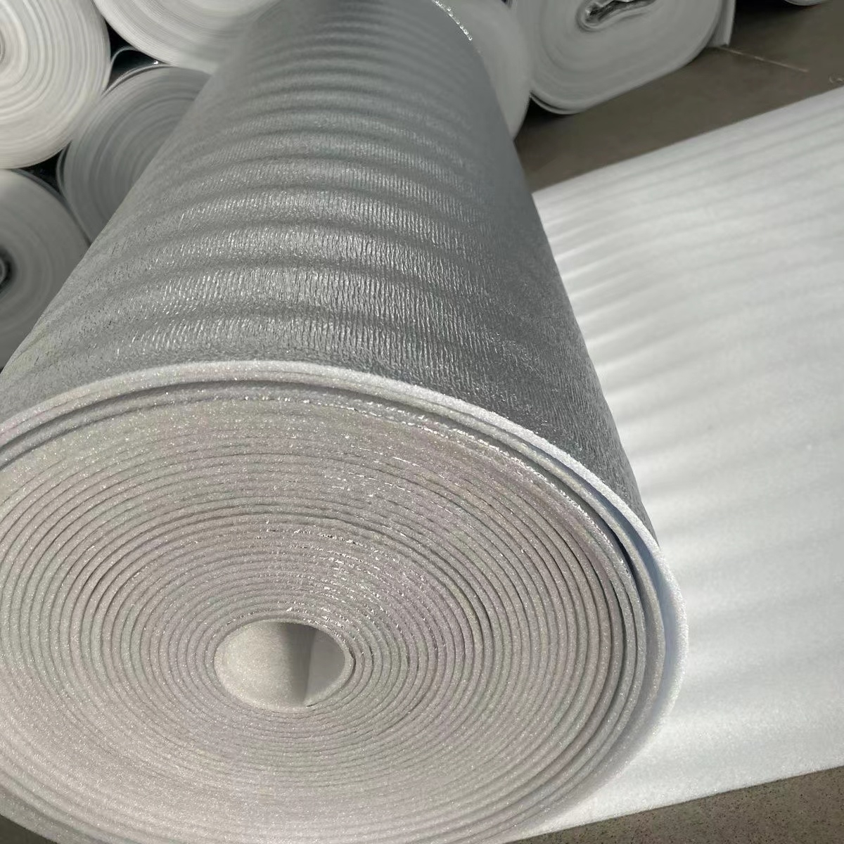 5mm Thick Aluminium Coated PE OPP Foam Sheet Roll, Sound Insulation ...