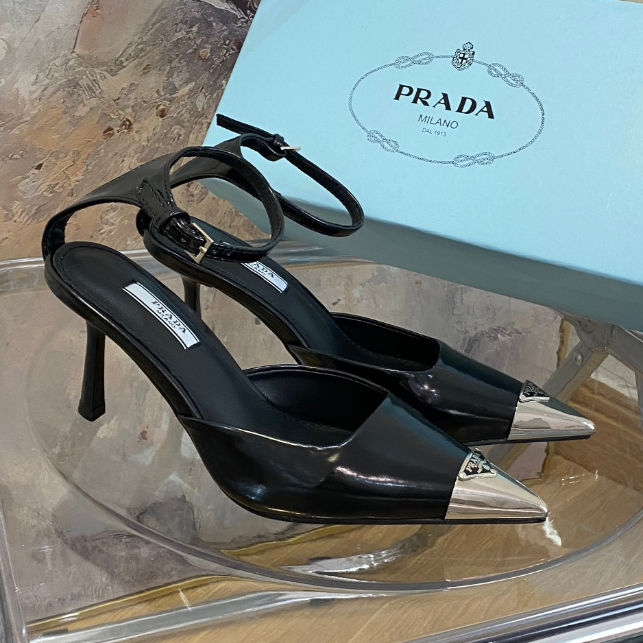 P 2024 new pointed triangle logo women's high-heeled sandals (with shoe ...