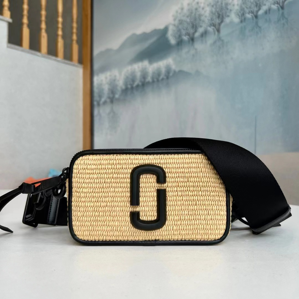 【Ready Stock！！】Ma Ja Lady‘s 2023 Counter Latest The Woven DTM Snapshot ...