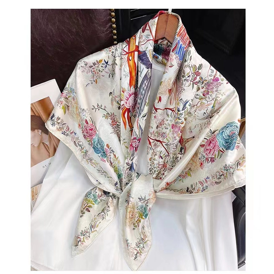 LISA Fashion Scarf 90x90cm Square Scarves Silk Feel Scarf Women's ...