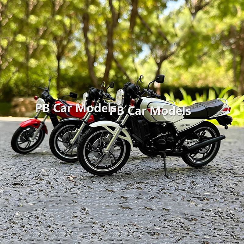 Qingdao Society 1:12 Yamaha RZ250 Motorcycle Model Alloy Locomotive Collection Gift Decoration ...