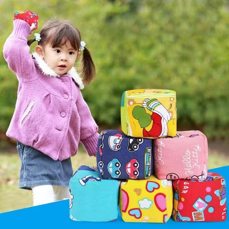 7cm Cute Cartoon Kids Throwing Sandbags Toy Classic Bean Bag Children ...