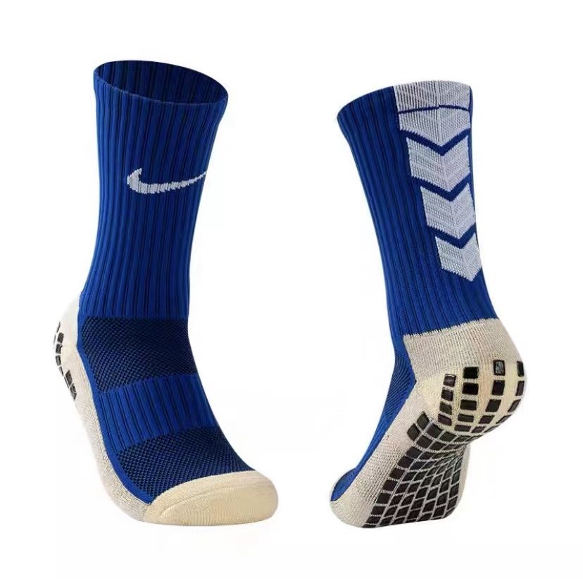 2022 Anti slip sock Grip Stokin bola futsal anti slip football soccer ...