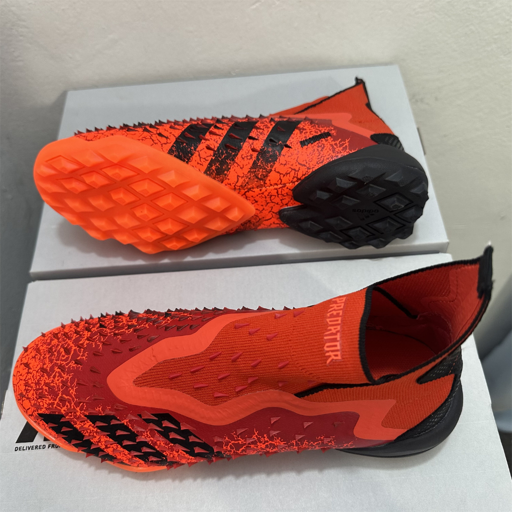 PREDATOR FREAK + TF football shoes soccer boots turf | Shopee Malaysia