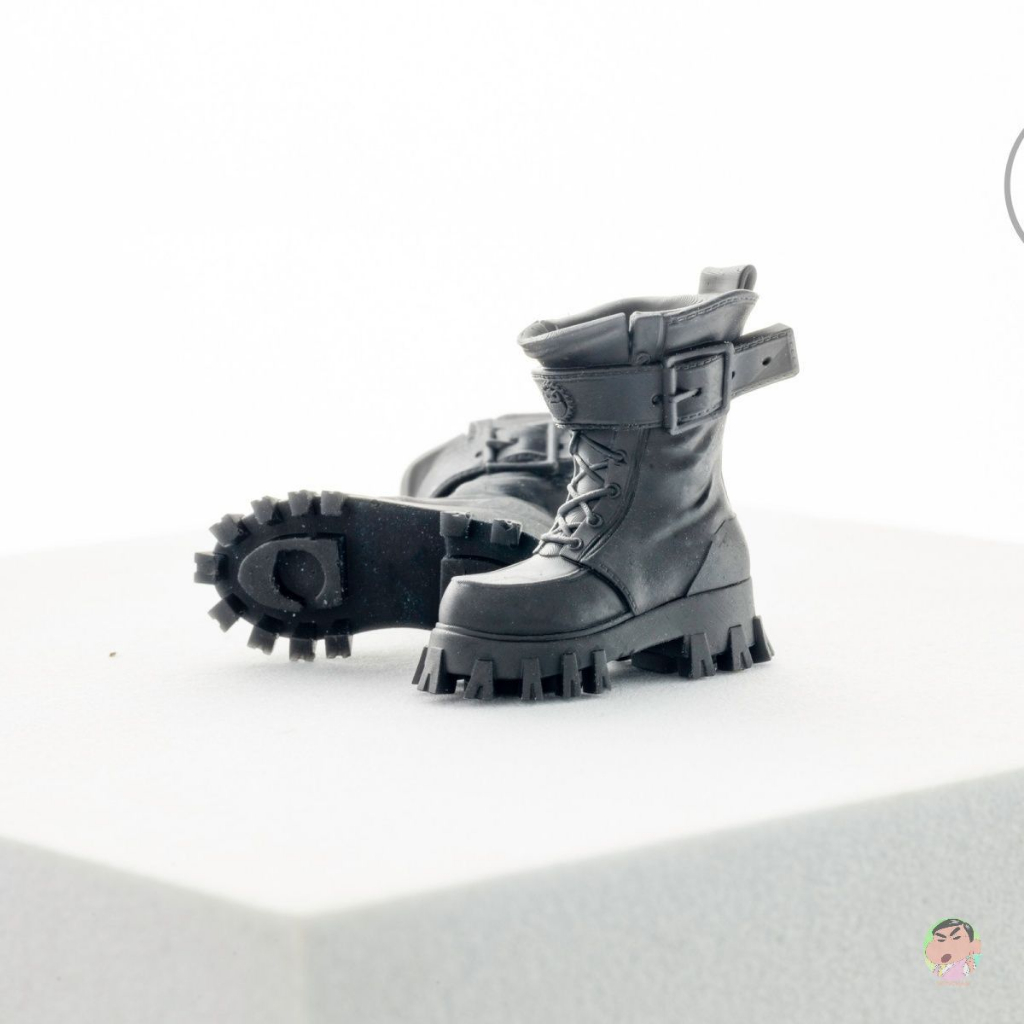 Qiu Action Figure 1/12 Martin boots | Shopee Malaysia