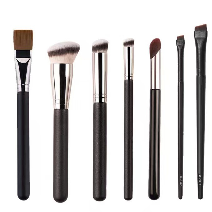 Super Practical Makeup Brush Collection 270 Concealer Makeup Brush Set ...