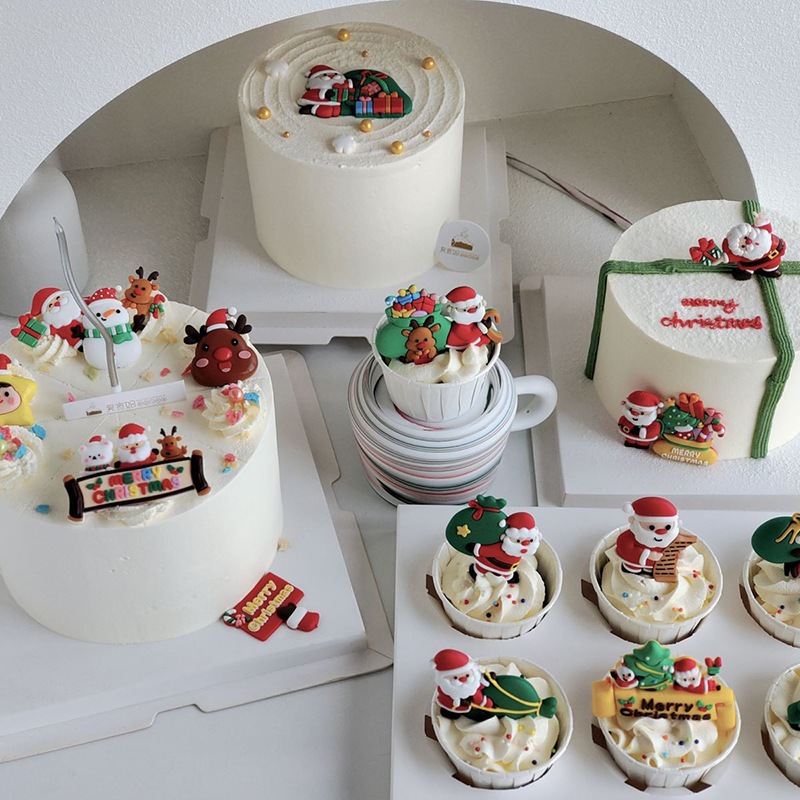 Merry Christmas Cupcake Toppers, Christmas Cake Topper Soft Glue Santa ...