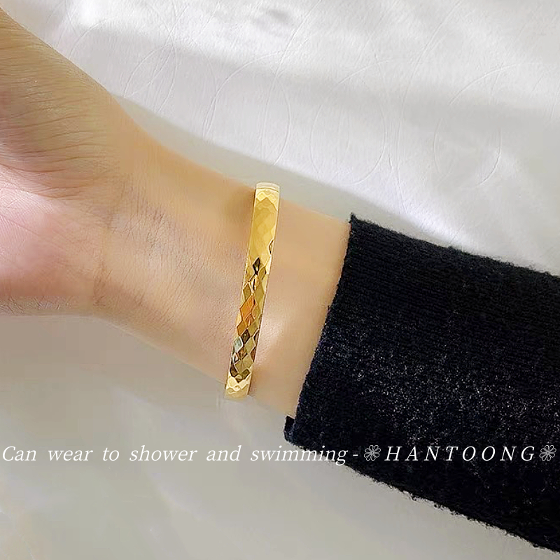 Gelang Tangan Perempuan 18K Gold Plated Bracelet Titanium Bangle Gelang ...