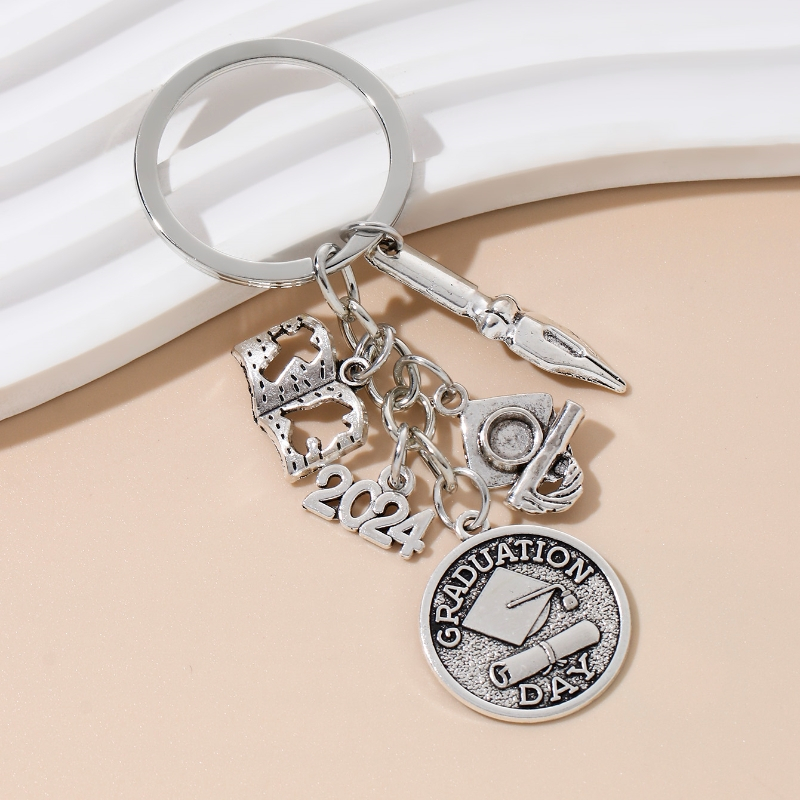 2024 Graduation Keychain Ruler Trencher Cap Diploma Key Ring Graduation ...