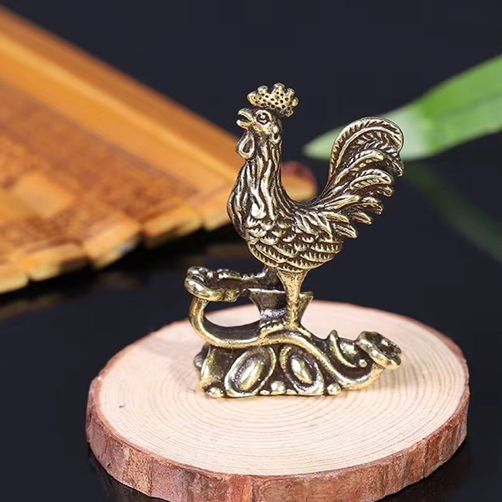 铜公鸡摆件中式黄铜脚踩元宝生肖装饰鸡旺事业桌面工艺礼品Copper Cock Ornaments Chinese Brass Foot ...