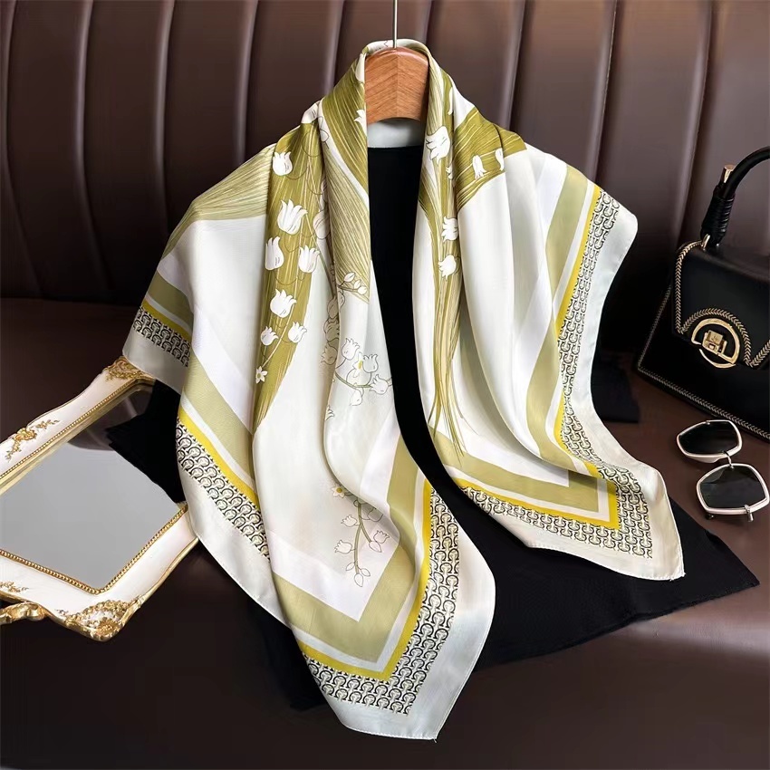 LISA Printed Scarf Square Scarf Silk Feel Scarves Printed Musilim Lady ...