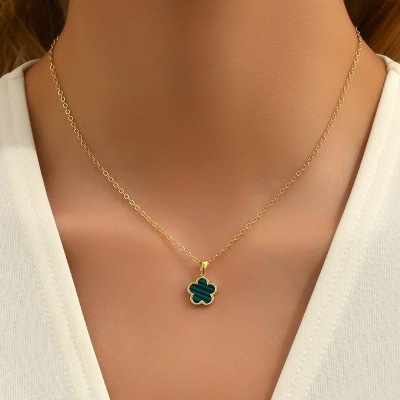 Fashion 14k Gold Plated Five Leaf Clover Flower Pendant Necklace Choker ...