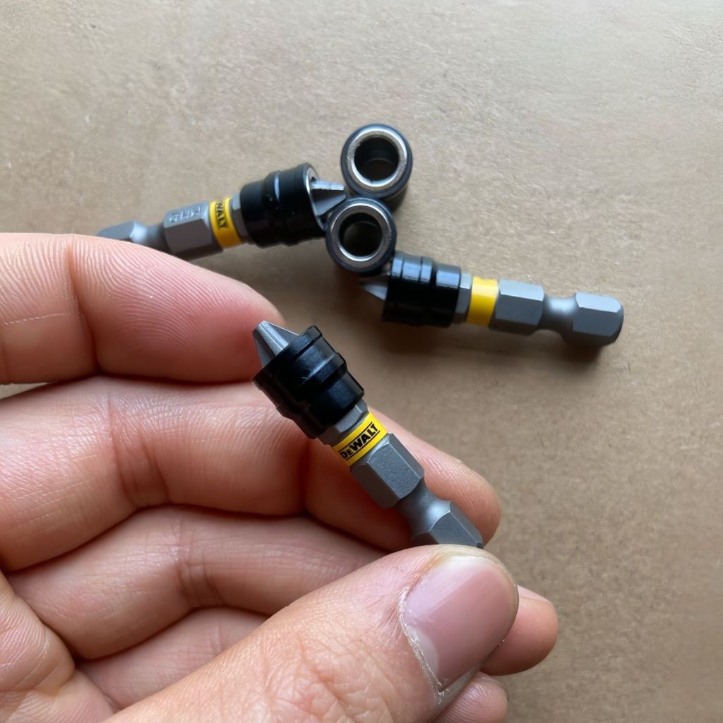 Dewalt 40mm ph2 Phillips Screwdriver Bit with Positioner Hex Shank ...