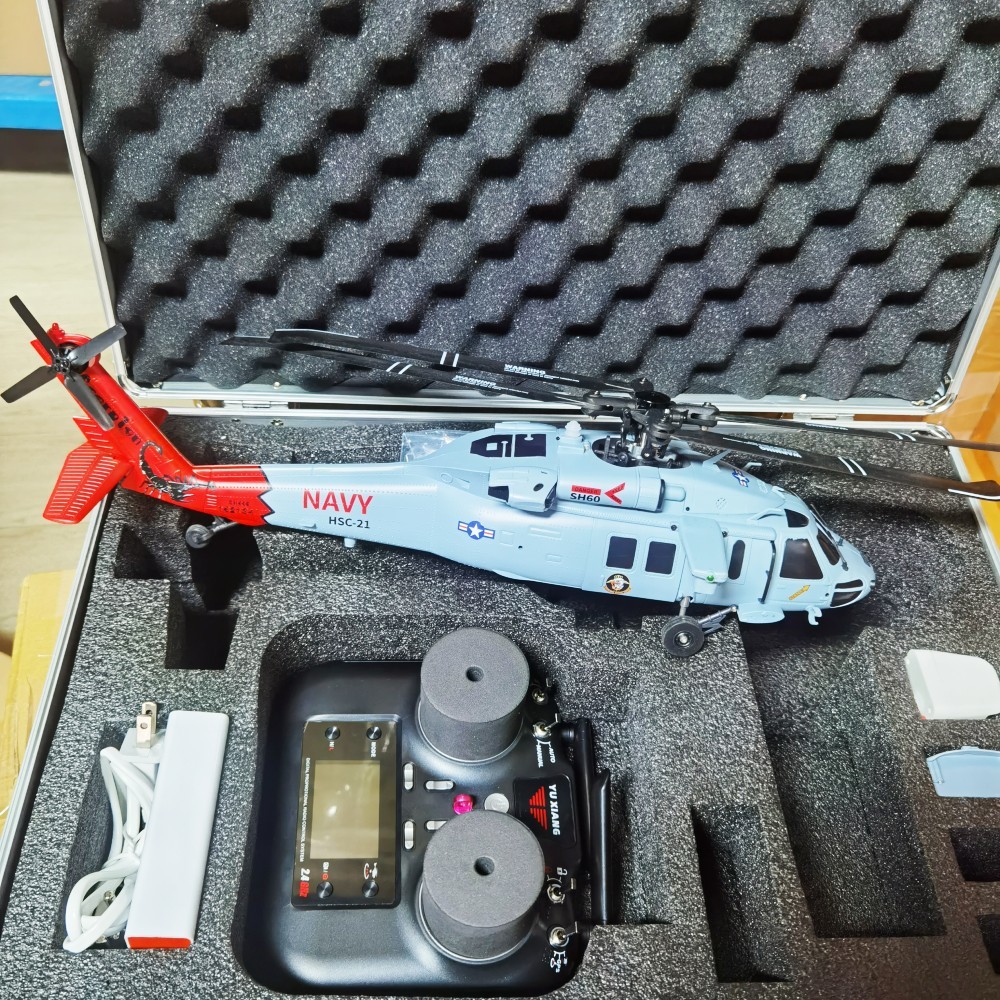 YXZNRC Yu Xiang F09 - H RC Helicopter 1:47 SH60 2.4G 6-Axis Gyroscope ...