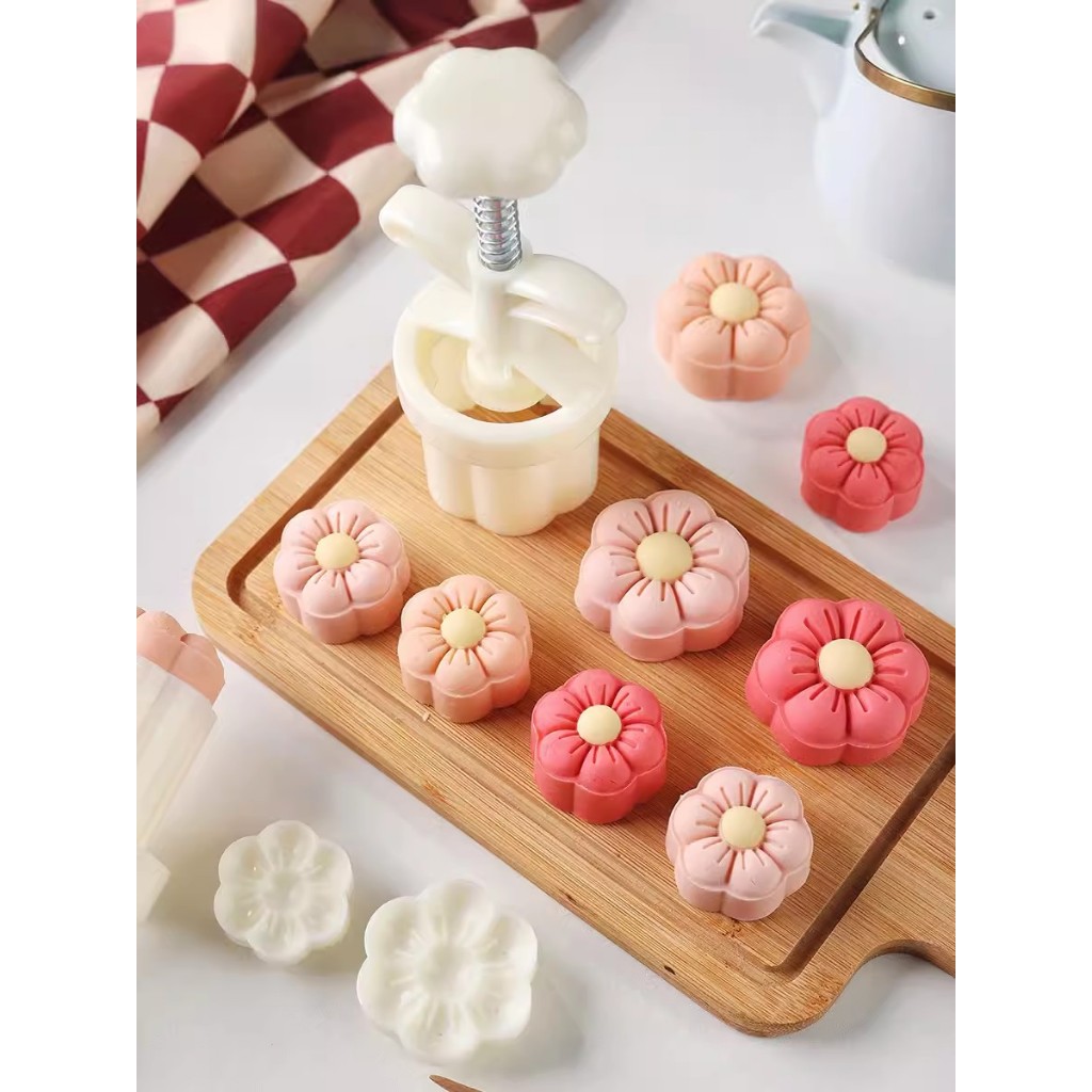 25g 50g Mini Mooncake Hand Pressed Mold Cute Flower Shape Cookie Pastry ...