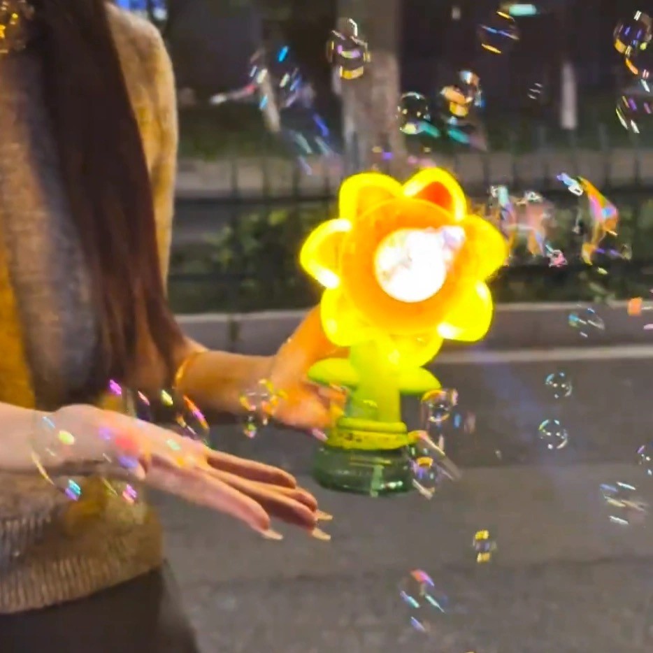 Children's bubble machine toys seven-color flower lights fully ...