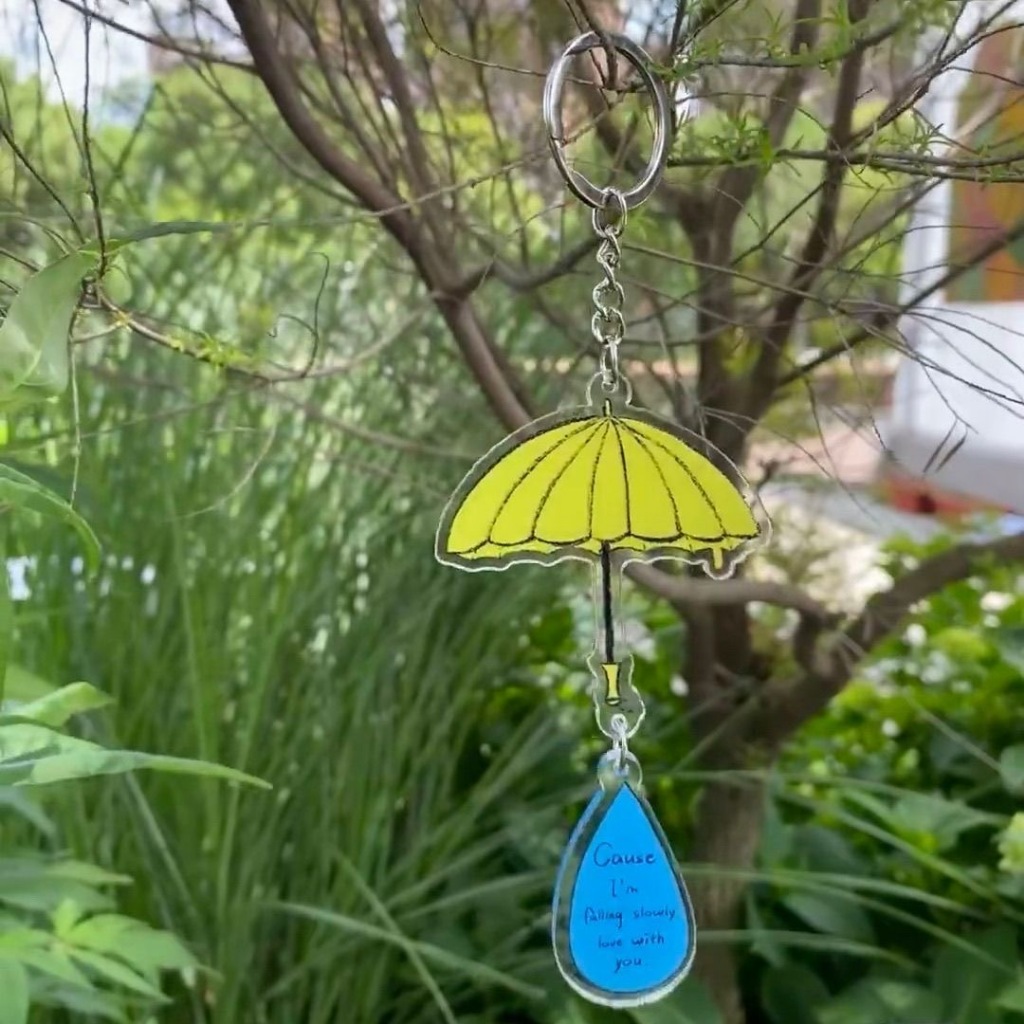 Loverly Runner Umbrella Byeon Woo Seok Kim Hye Yoon Acrylic keychain ...