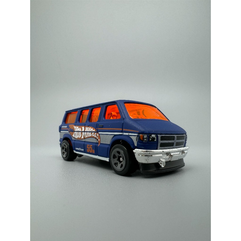 Ready Stock 23B Dodge Van Hot Wheels Small Sports Car Car Culture ...