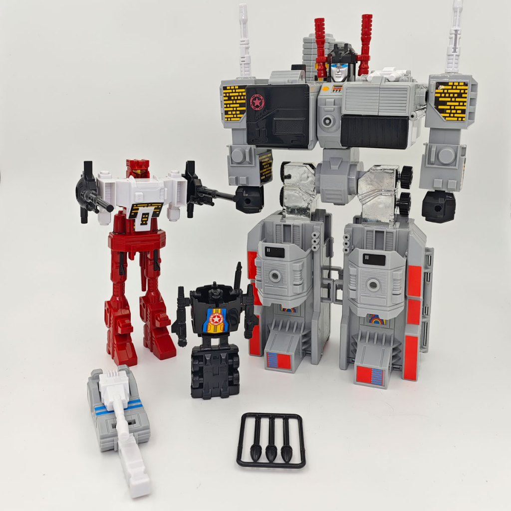 Transformation Metroplex Ko G1 Three Transformations Beast Dinobot 5 in ...
