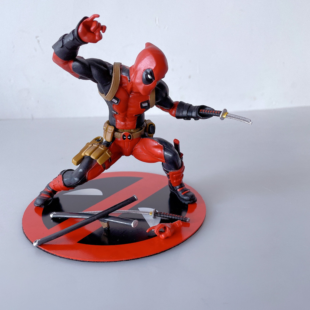 12cm Marvel Movable Action Figure Cloth Clothes Movie Series Ornaments ...