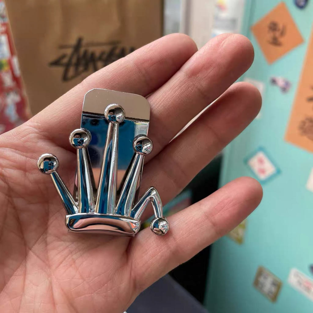 Stu wallet metal nigo style bent crown money | Shopee Malaysia