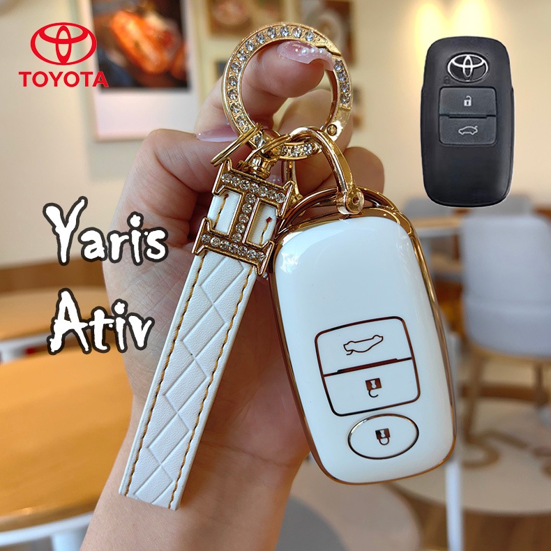 Toyota Vios 2023 car keychain Toyota yaris car keychain 3buttons ...