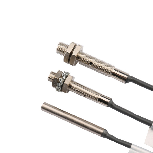 M5 proximity switch M4 inductive sensor M8 metal sensor m12 three wire 24V cylindrical E2E-CR8C1 ...