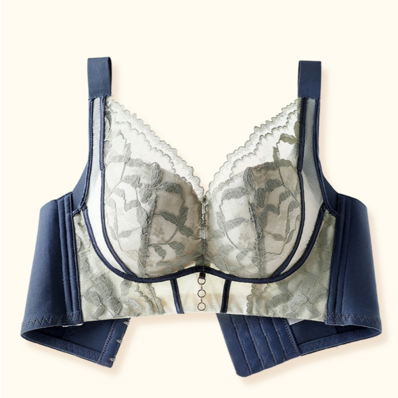 New small breasts focus on bursting breasts to show large on the trust ...