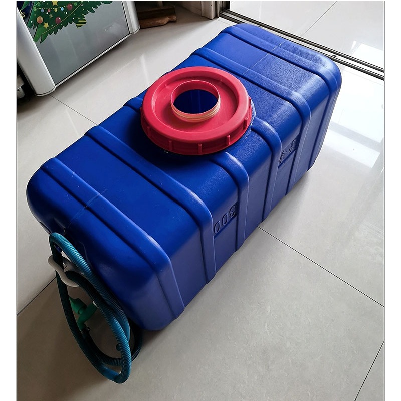Barrel-shaped containers, food-grade water storage tanks, large ...