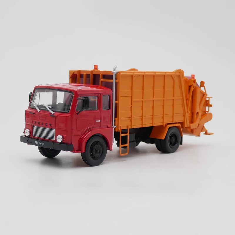 Ixo 1: 43 Jelcz P325 WUKO SM 101 Jelcz Truck Garbage Transfer Truck ...