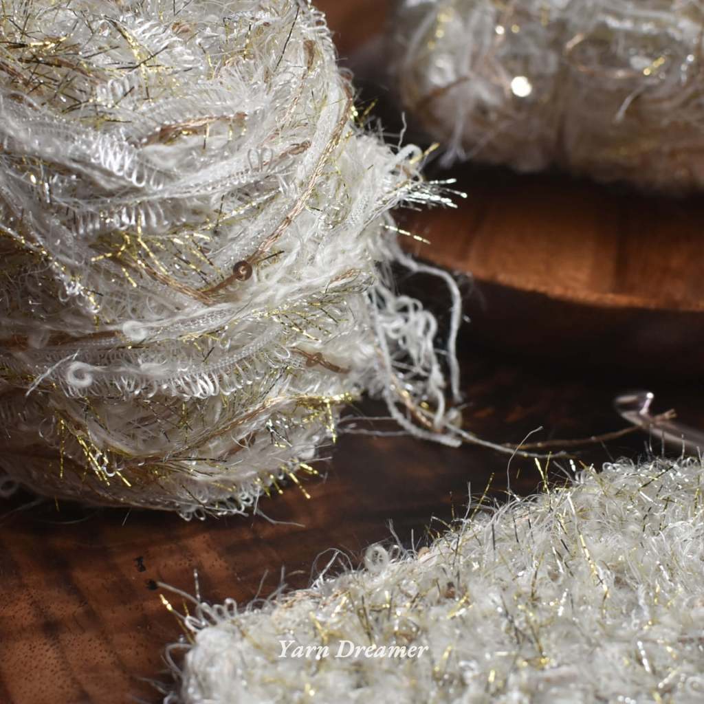 Benang Kait Besar Glitter Yarn Crochet Yarn Mix Yarn for Bag Gold Yarn ...