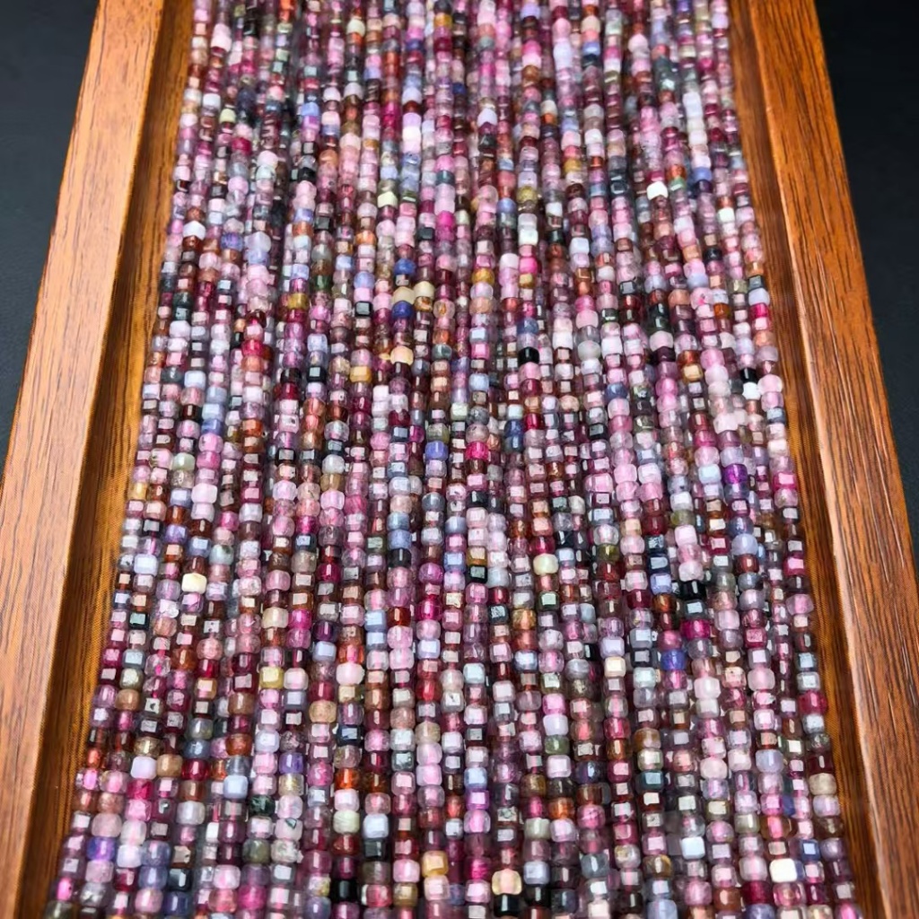 Color Spinel Cube Sugar Long Chain, About 2.2mm | Shopee Malaysia