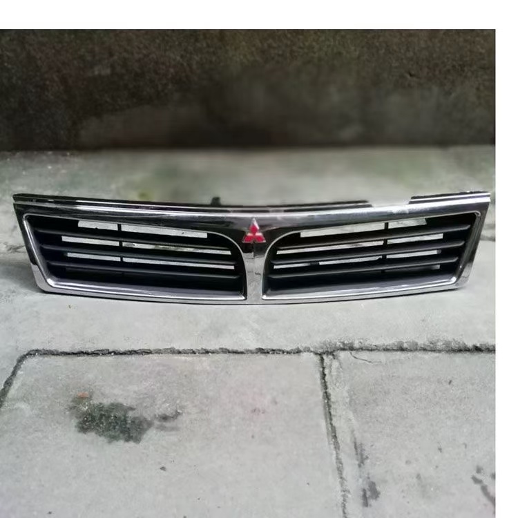 Mitsubishi Lancer 99-02 pizza front grill | Shopee Malaysia