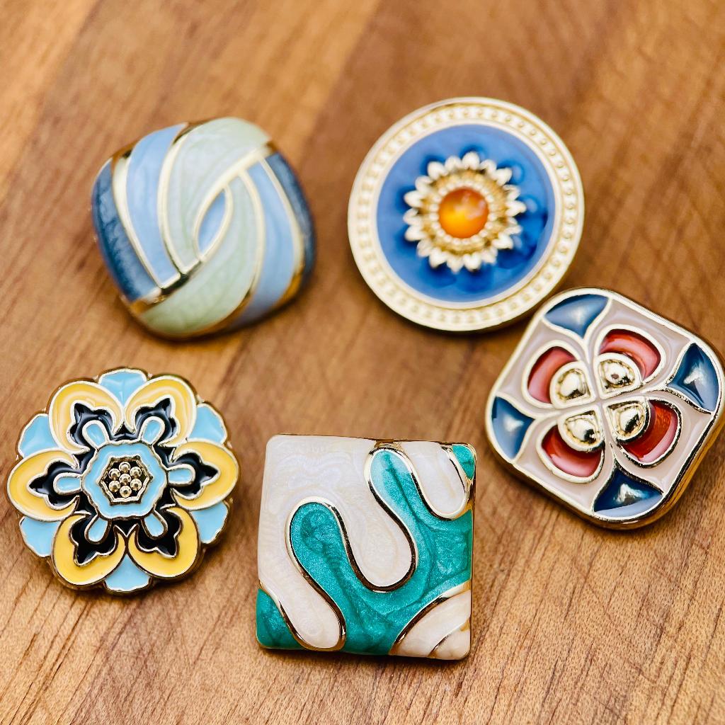 enamel colored metal decorative shank buttons with traditional design ...