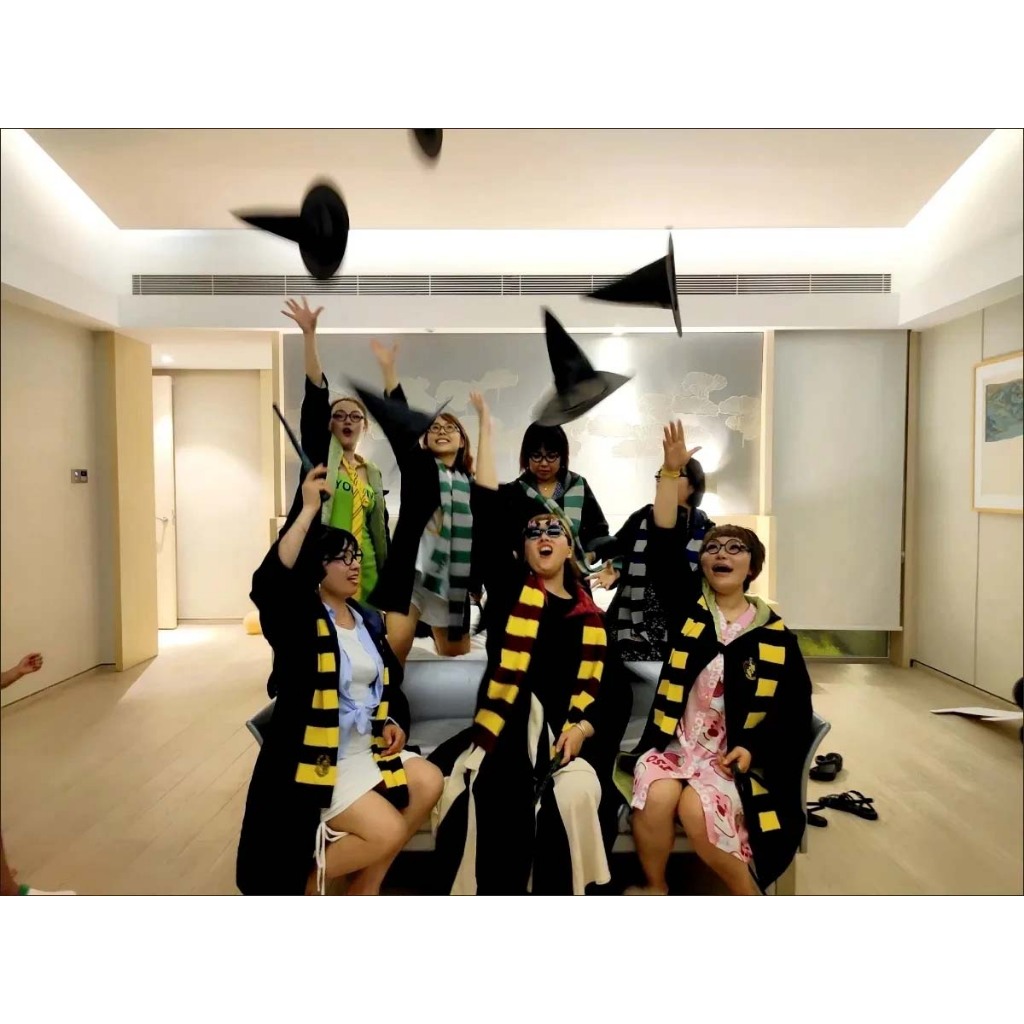 Men's and women's school uniform cape set umbledore Malfoy Voldemort ...