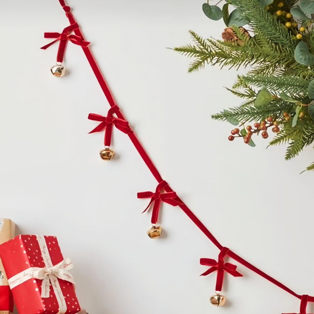 Christmas Bow Banner Tree Bells Decorations Bow Strings Small Bell ...