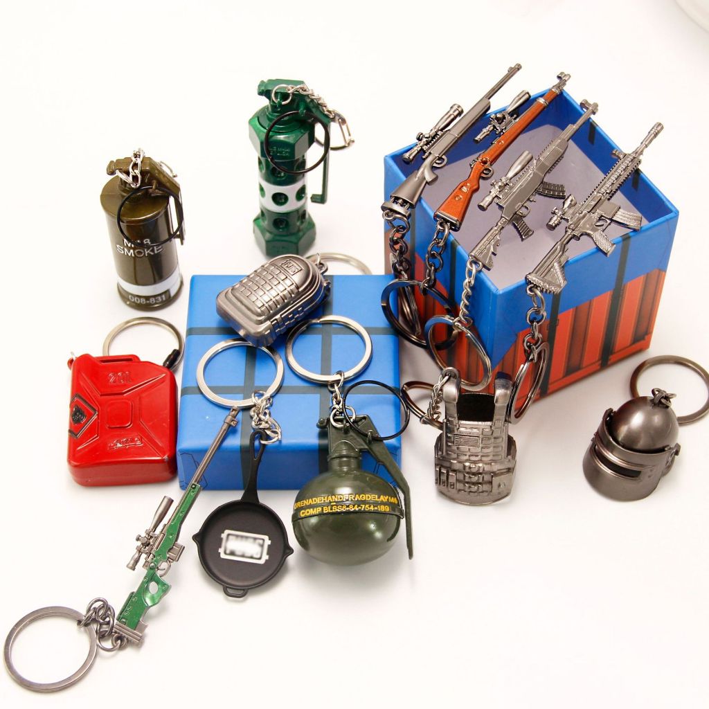 1 piece mini simulation PUBG Mobile weapon model keychain 98k M416 ...