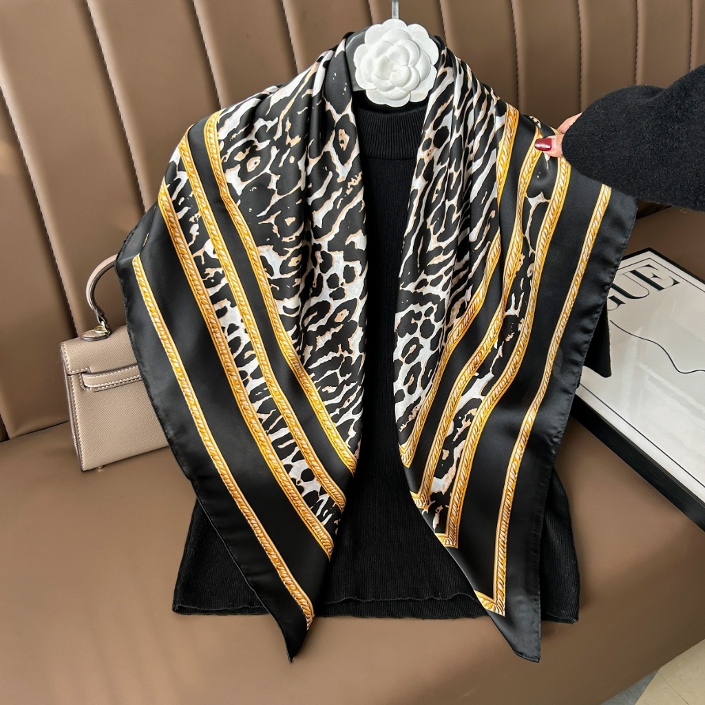 LISA Printed Scarf Square Scarf Silk Feel Scarves Printed Musilim Lady ...