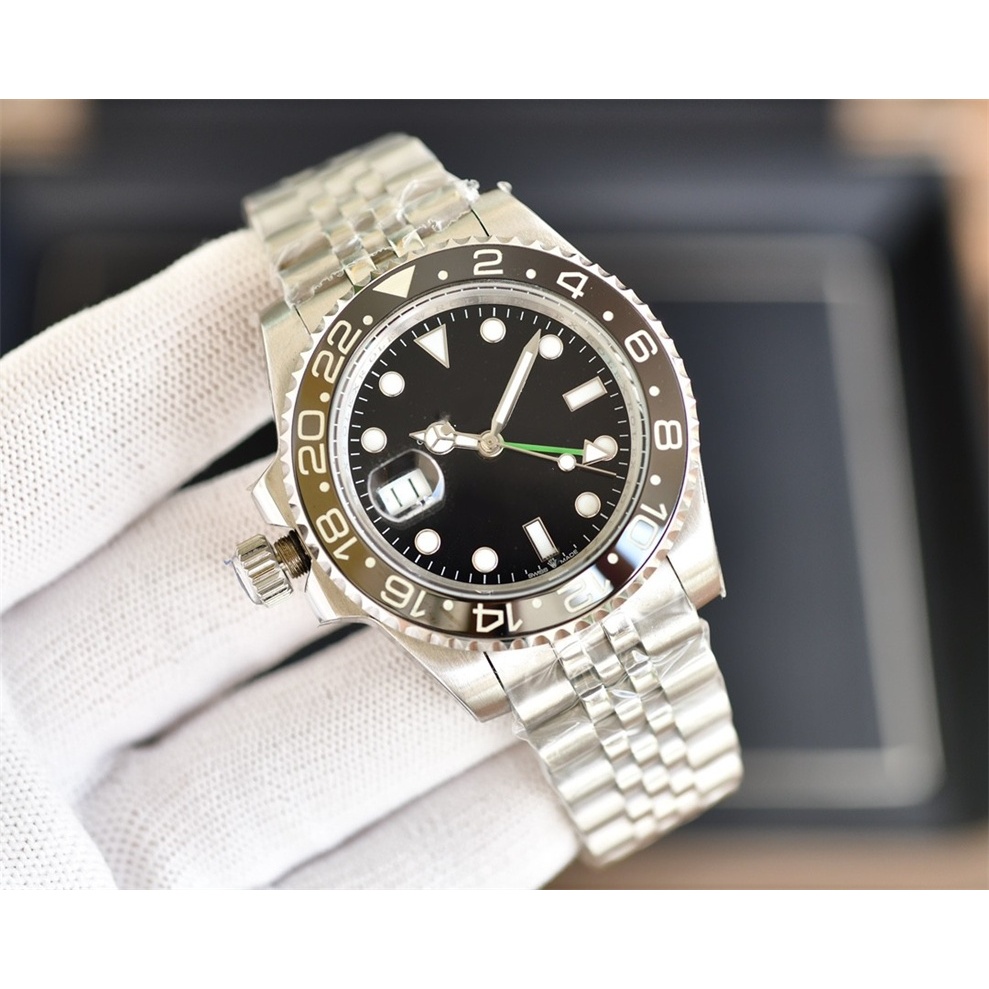 2025 Luxury Robotic Watch Green Series, {Men's Right Hand Watch ...