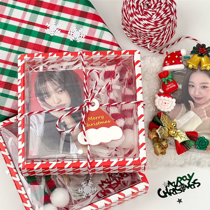 Christmas Gift Box Packaging Box Outlet Packaging Material Small Card ...