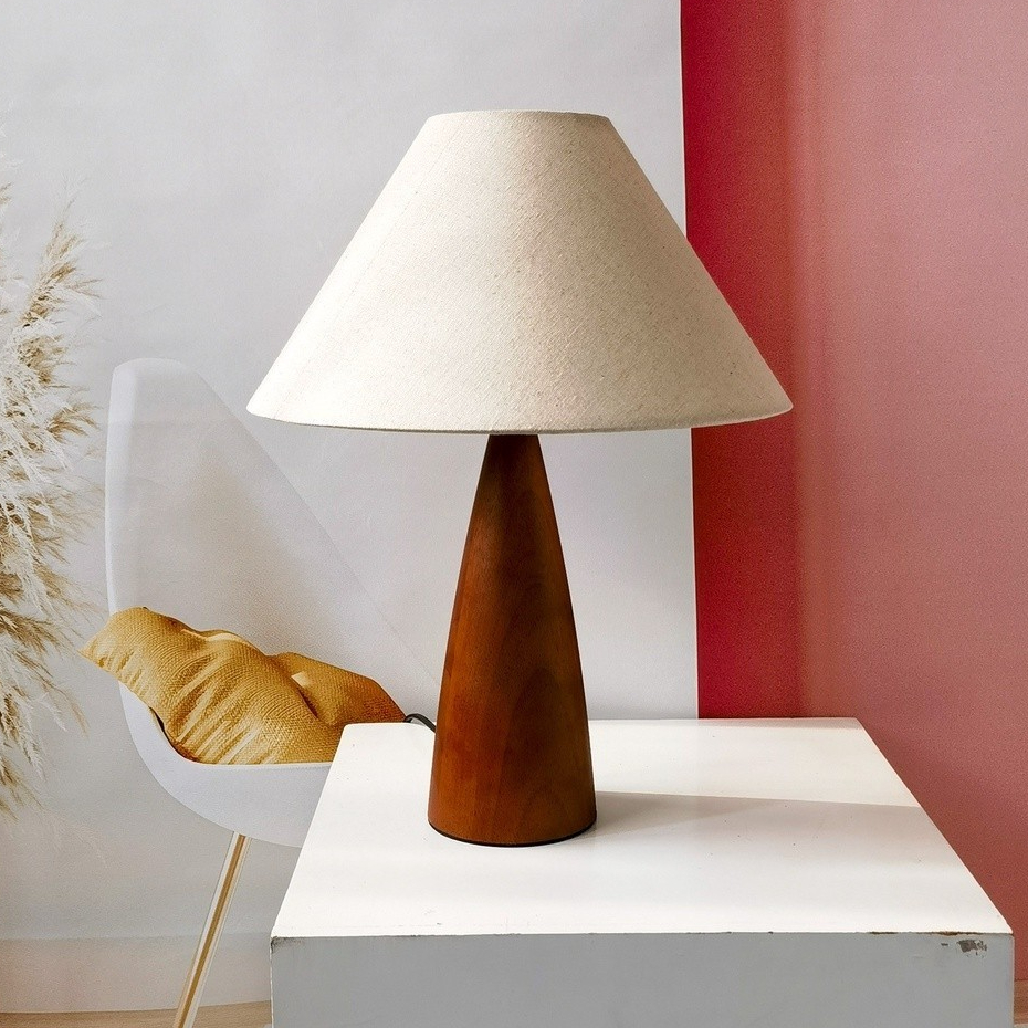 [Classic American] Linen Solid Wood Table Lamp Sheepskin Lampshade ...