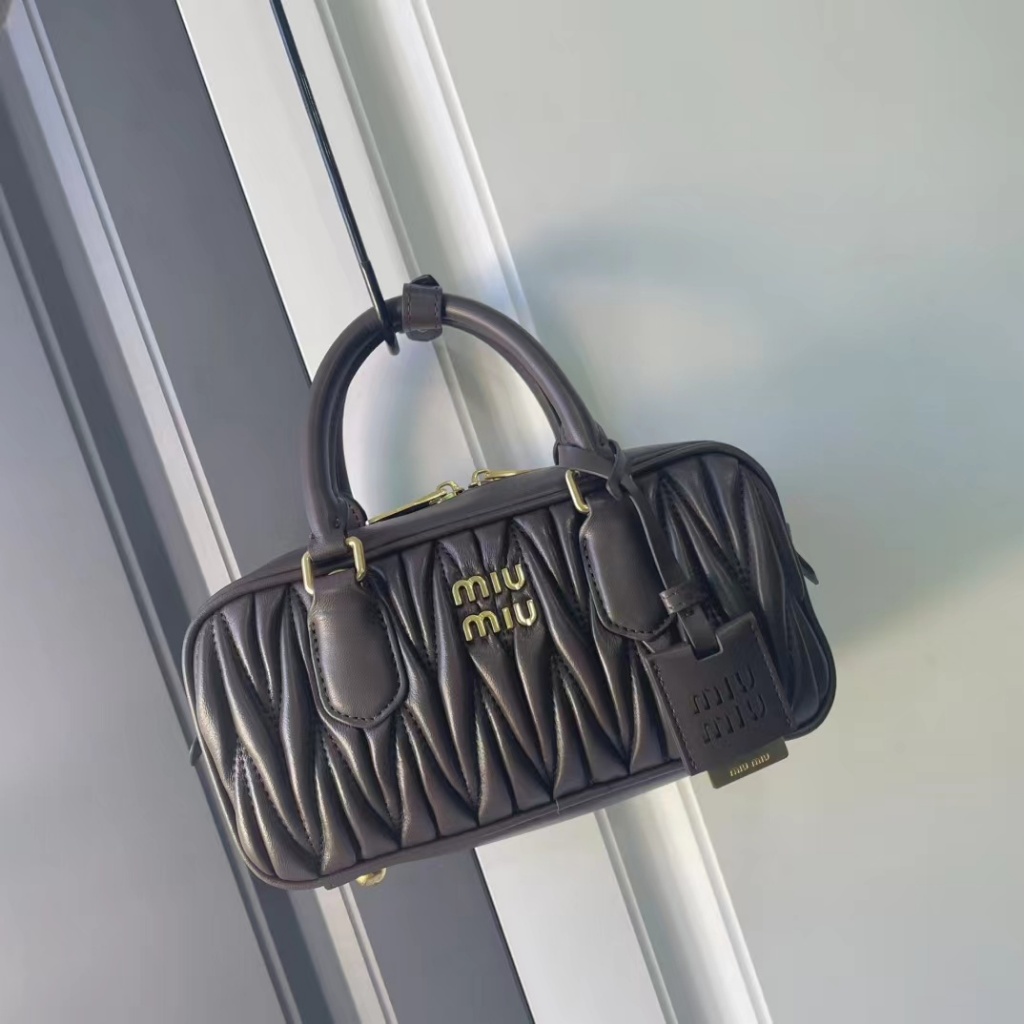 [Original Authentic with Packaging] MIU MIU Matelassé Metal Lettering ...