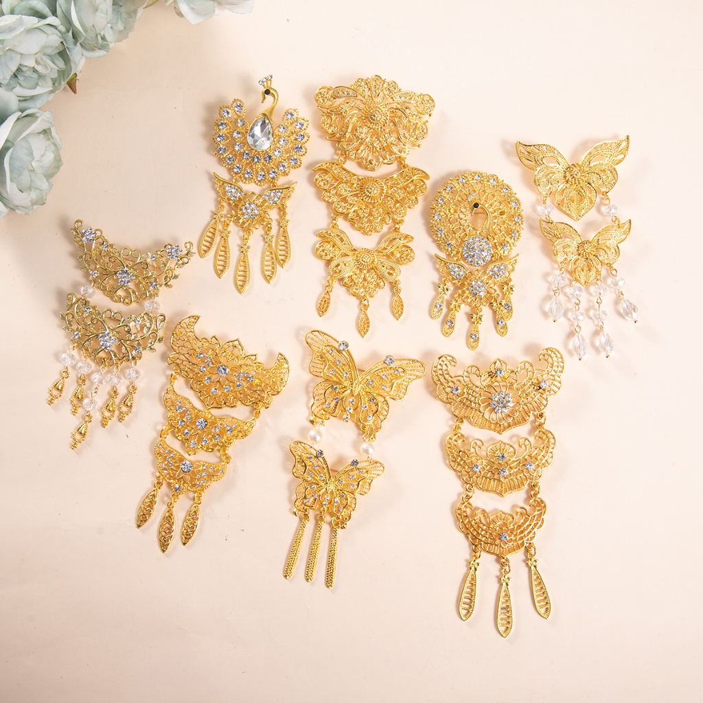 Exquisite Dokoh Kebaya Berantai Traditional Dokoh Kebaya Juntai ...