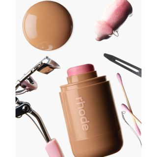 Rhode skin New Product Blush Stick hailey hailey piggy/freckle Lip ...