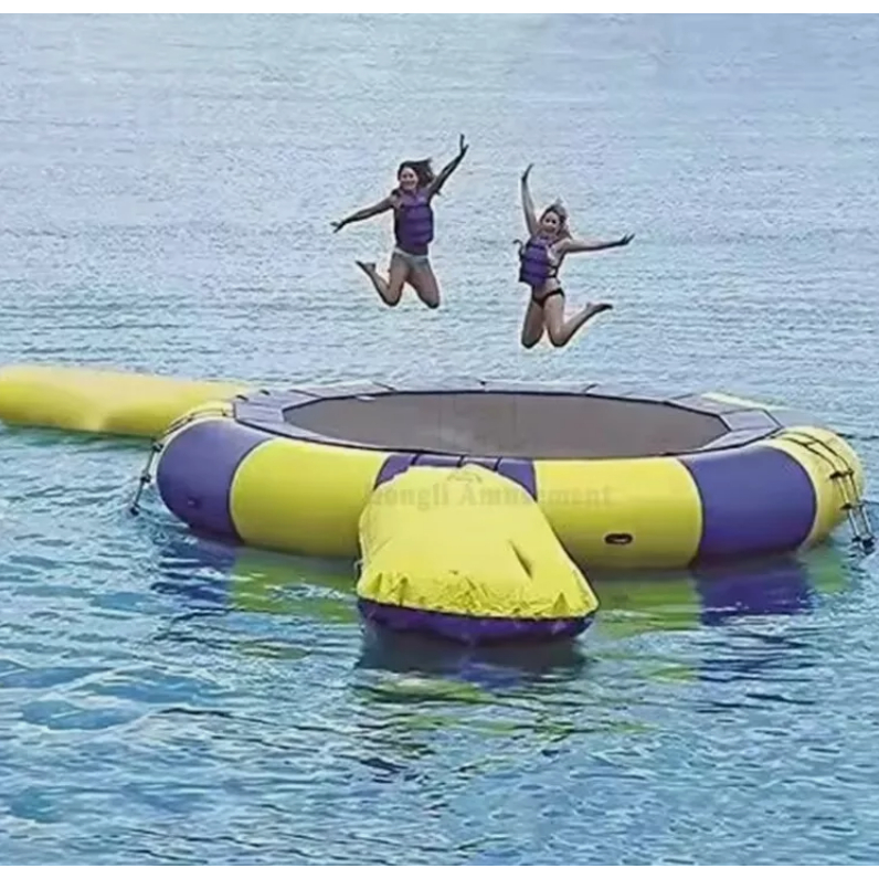 Inflatable Water Bouncer, 10ft Elastic Jump Platform Water Trampoline ...