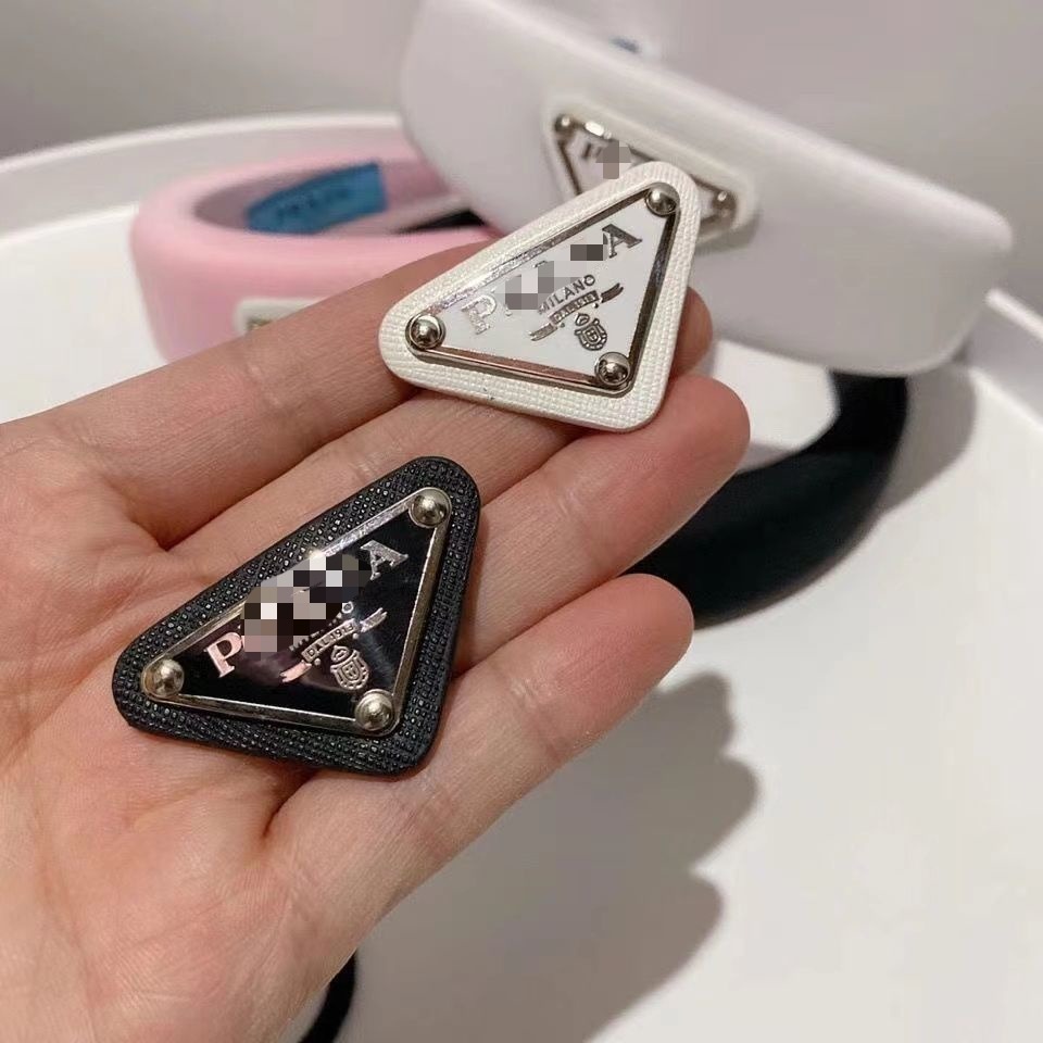 Inverted triangle Brooch Pin student versatile commodity schoolbag ...