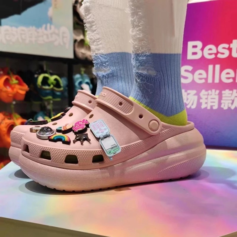 In stock in Malaysia 】Crocs Crush Clog Pink Slippers Non slip Women's Sandals 6CM Thick soled ...