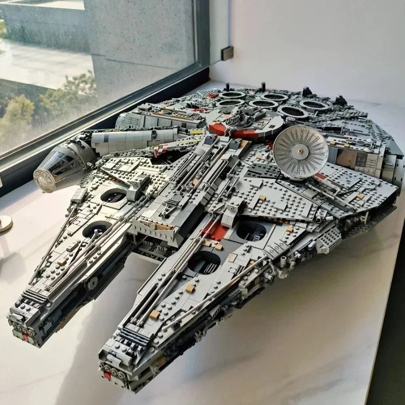 With Stand Millennium Ship Falcon Building Blocks Kits Compatible With ...