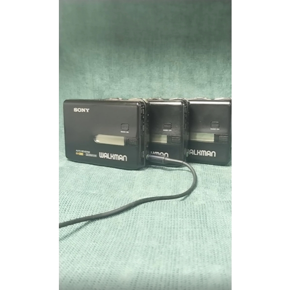 Sony Walkman Walkman Sony FX 70 | Shopee Malaysia