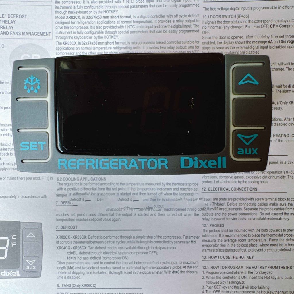 XR03CX Original Dixell Temperature Controller XR03CX-5N0C1: XR03CX ...